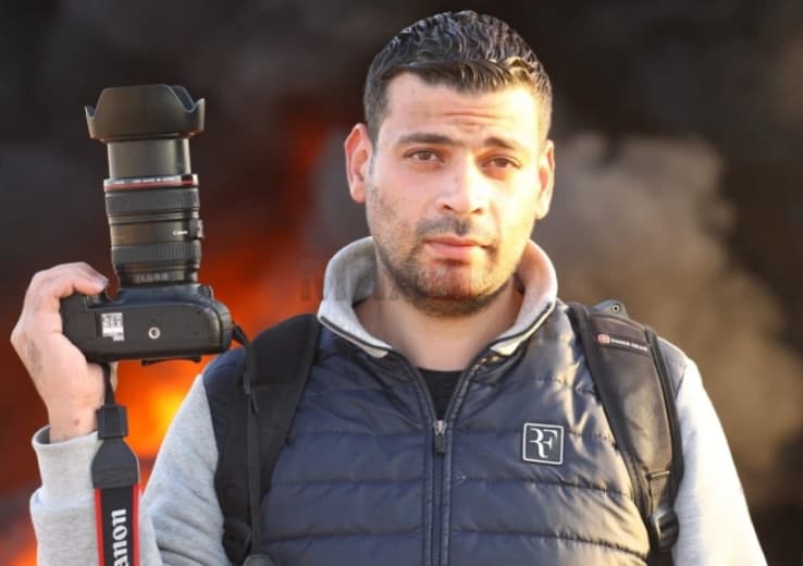 Германската агенција ДПА јави дека нивни фотограф е убиен во близина на сирискиот град Хама ...