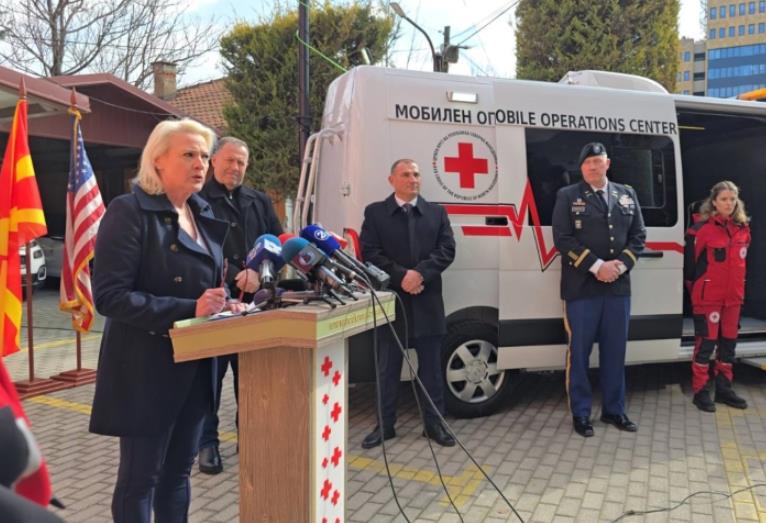 Црвениот крст од Амбасадата на САД доби мобилно оперативно возило Канал 5